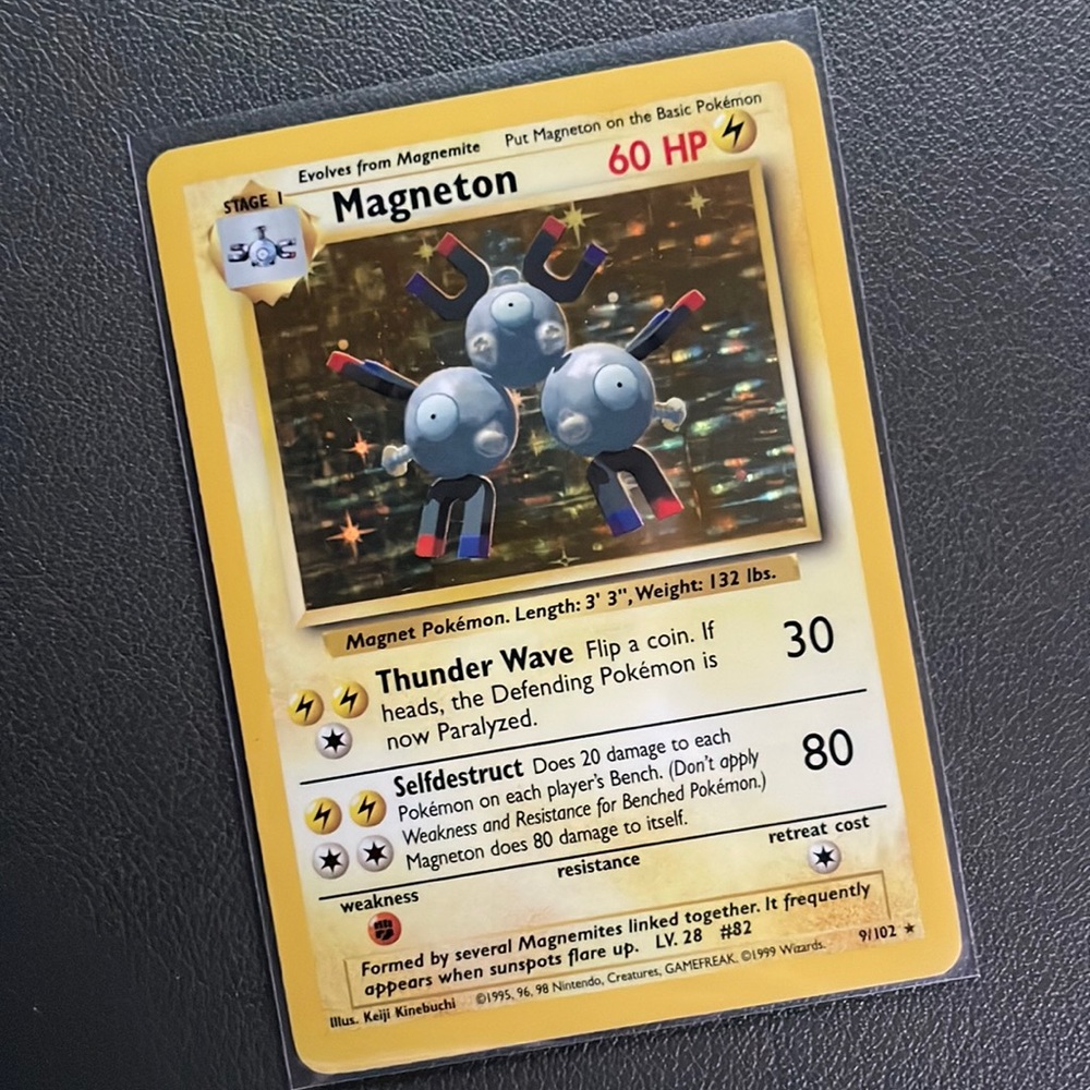 Pokmon Base Set Magneton Holographic Card - Gem